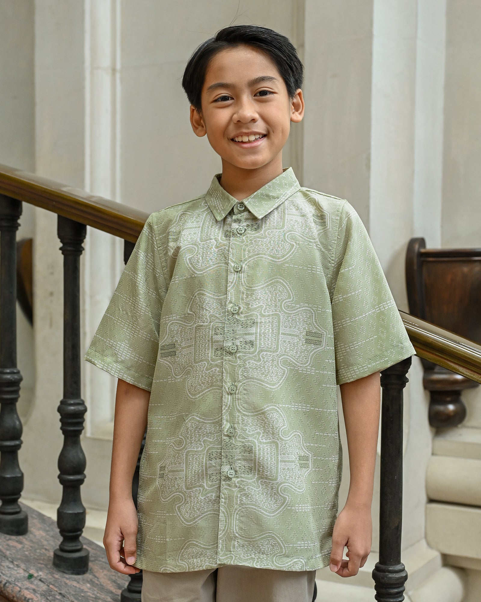 RAHAGI SHIRT – GEULIS