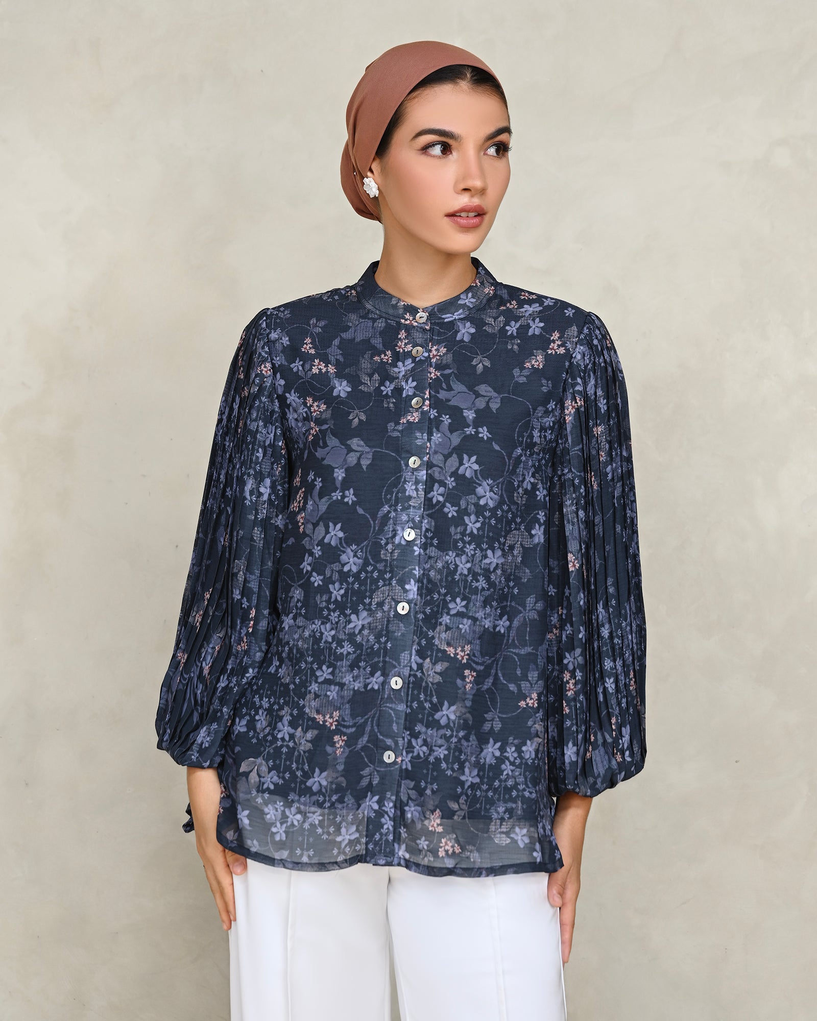 RIRIZ BLOUSE – GEULIS