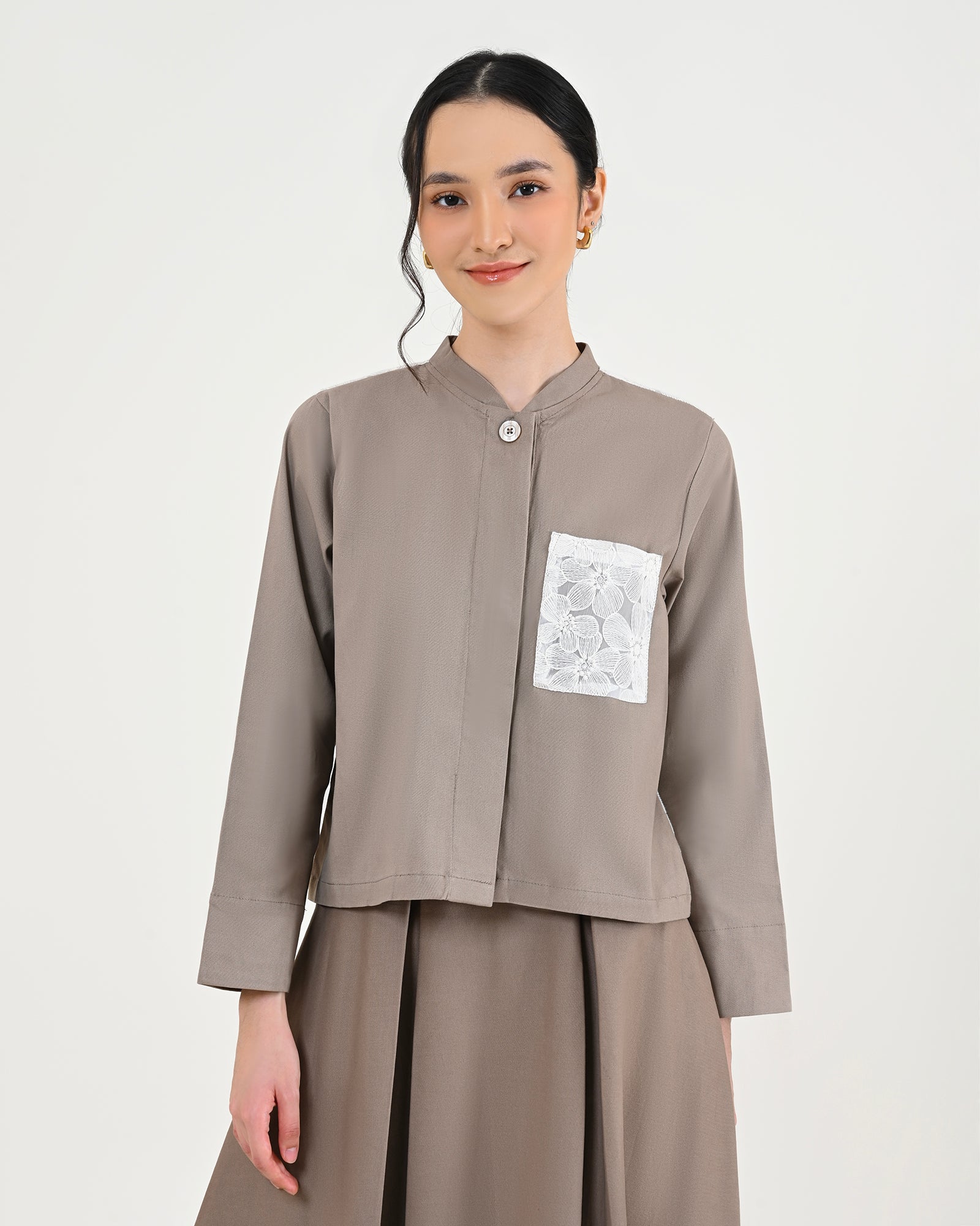 HEATHER OUTER – GEULIS