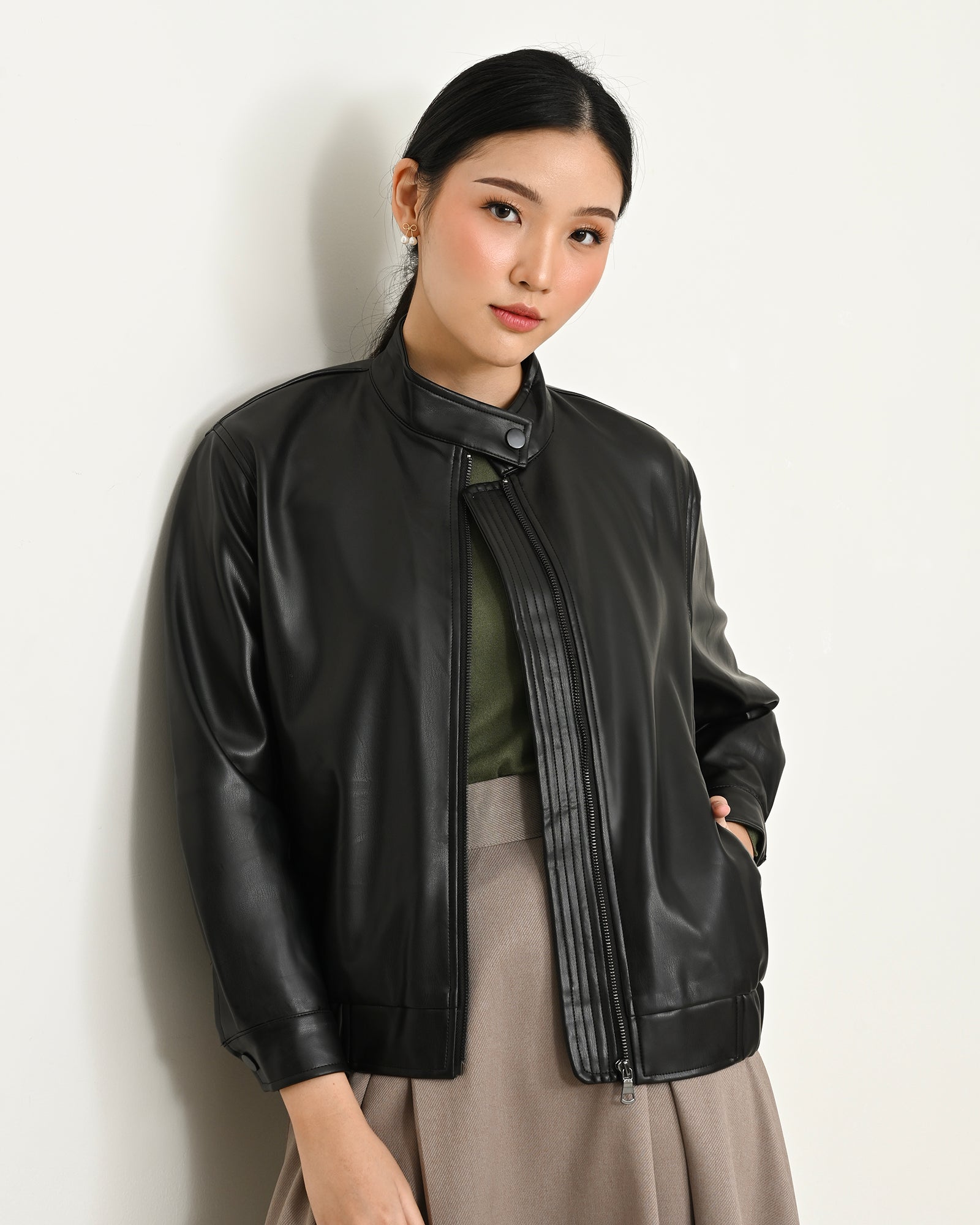 ELAXI JACKET – GEULIS