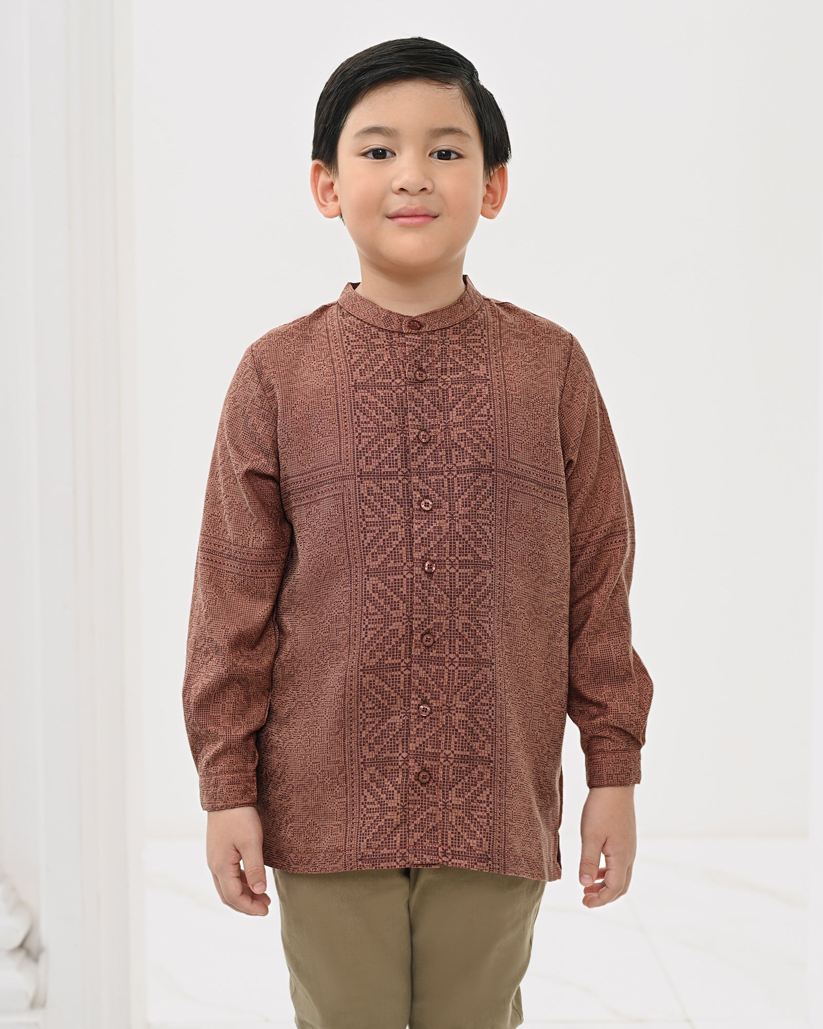 ARGANI KOKO – GEULIS